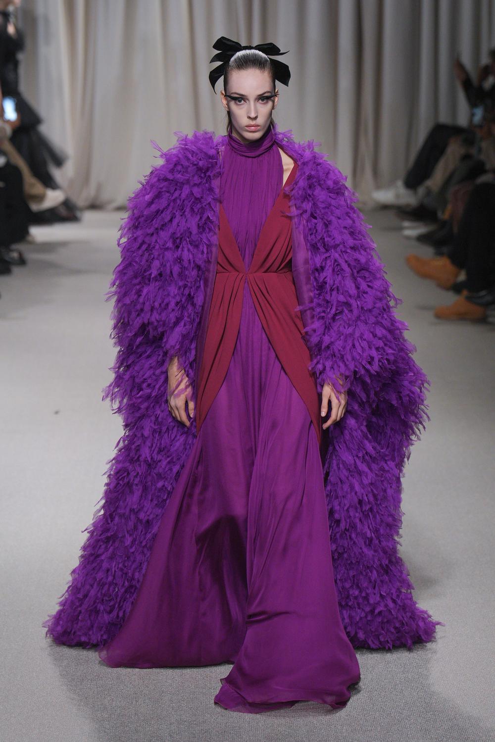 Défilé - Giambattista valli - Couture Printemps-Eté 2024